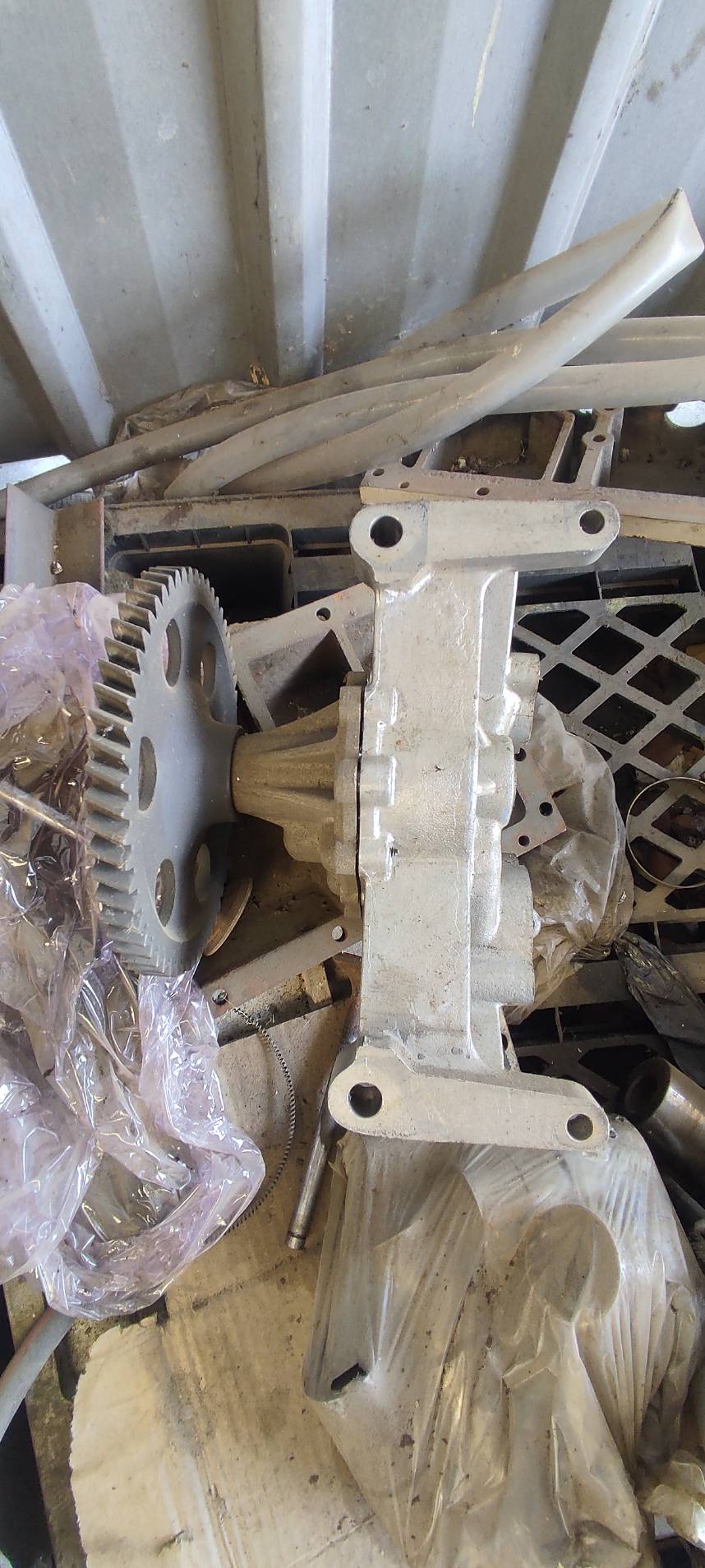 ปั๊มน้ำมันเครื่อง HINO F17E EF750 เฟือง 59 ฟัน - วรจักรกลการ : Inspired ...